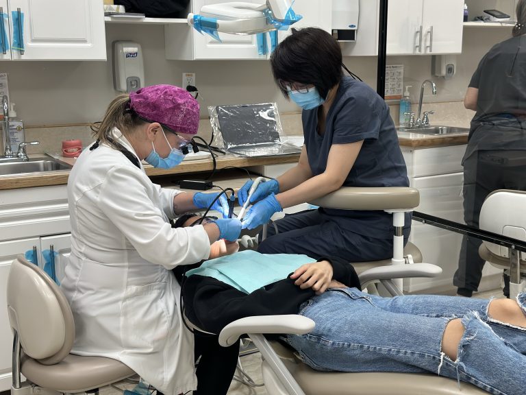 Dental Assistant Program | Discovery Community College